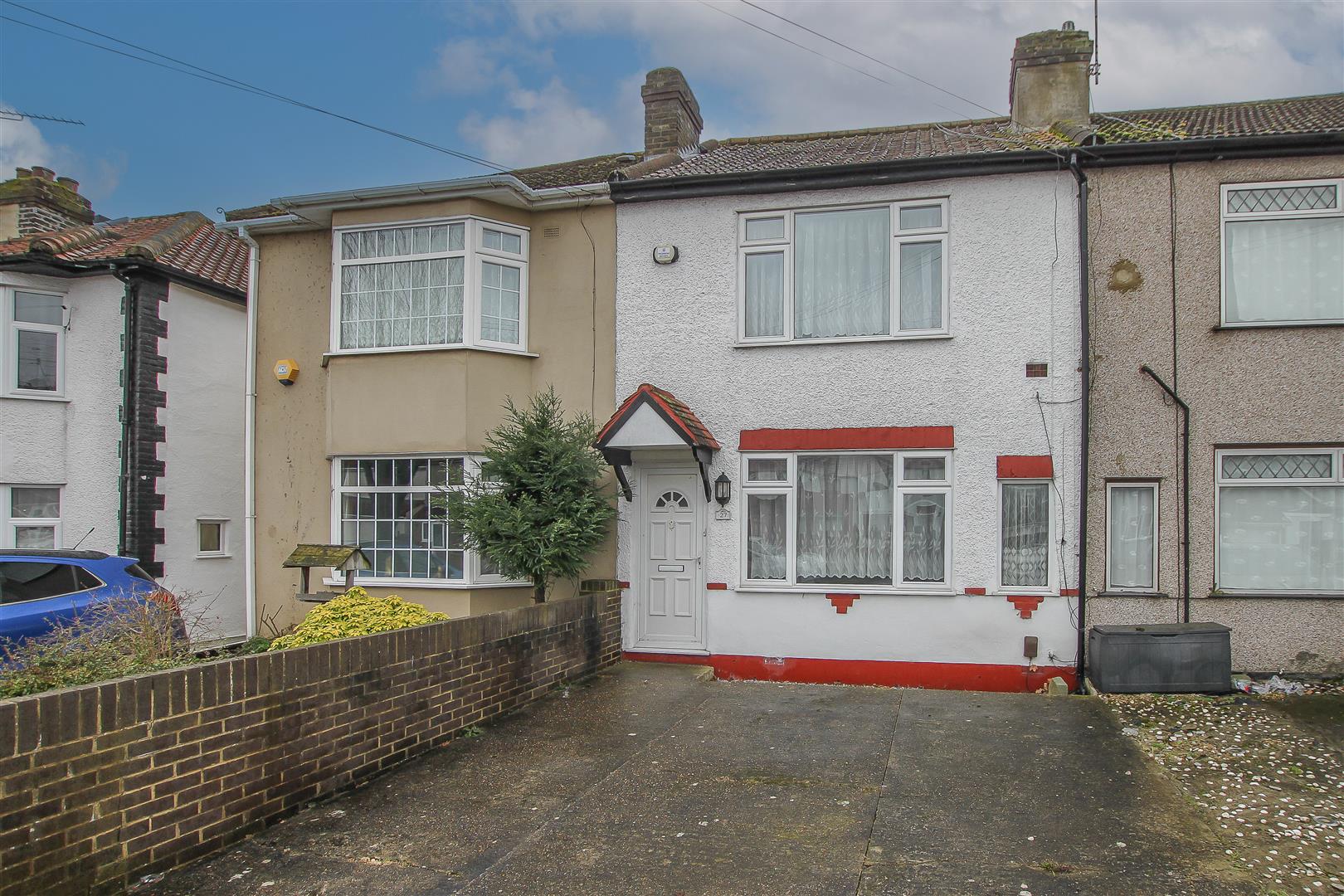 Heaton Avenue, Romford - Keith Ashton